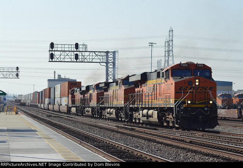 BNSF 7202